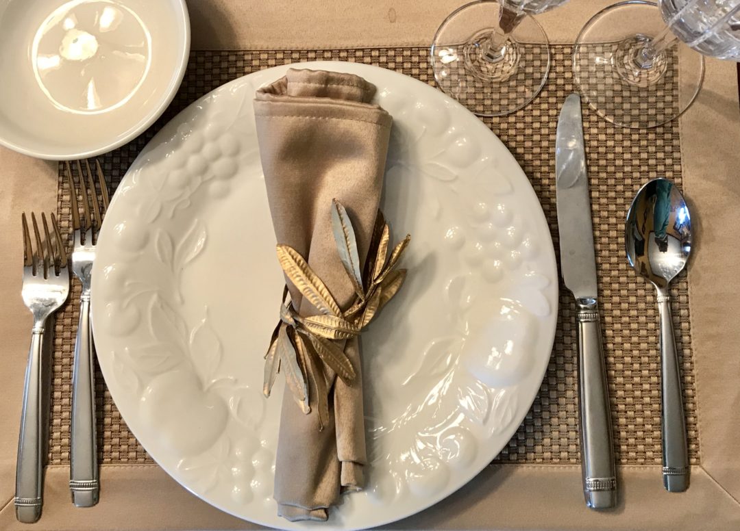 How To Transform A Typical Family Dinner Into A Memorable & Fancy ...